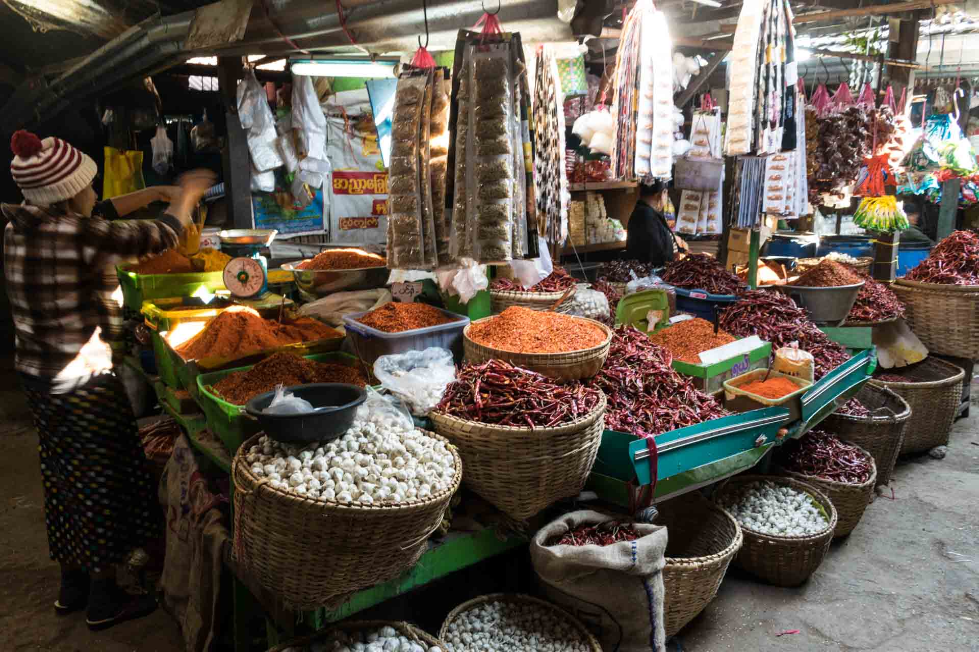 Bagan market
